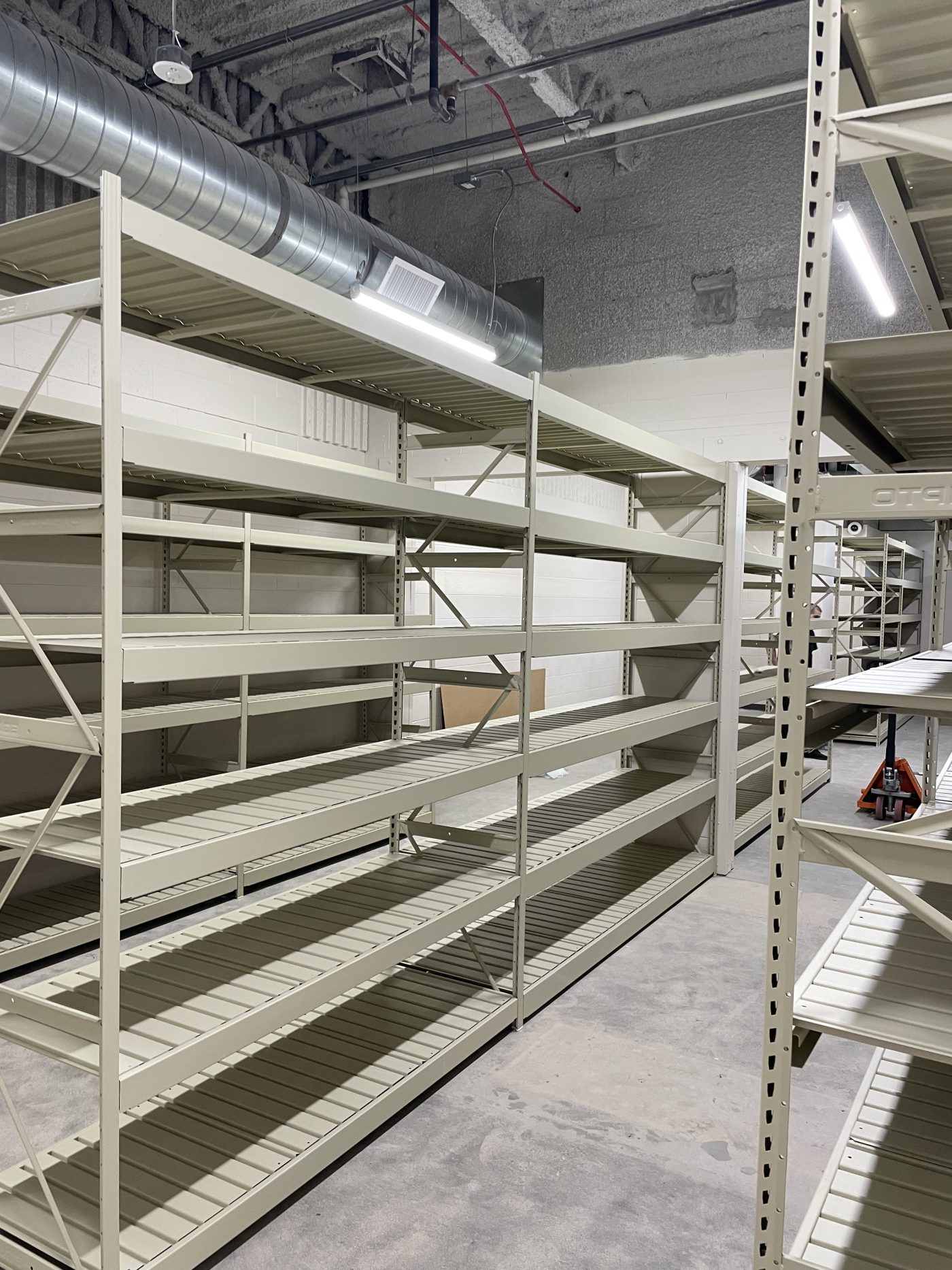 Medium-Duty Bulk Shelving Racks - Western Storage and Handling